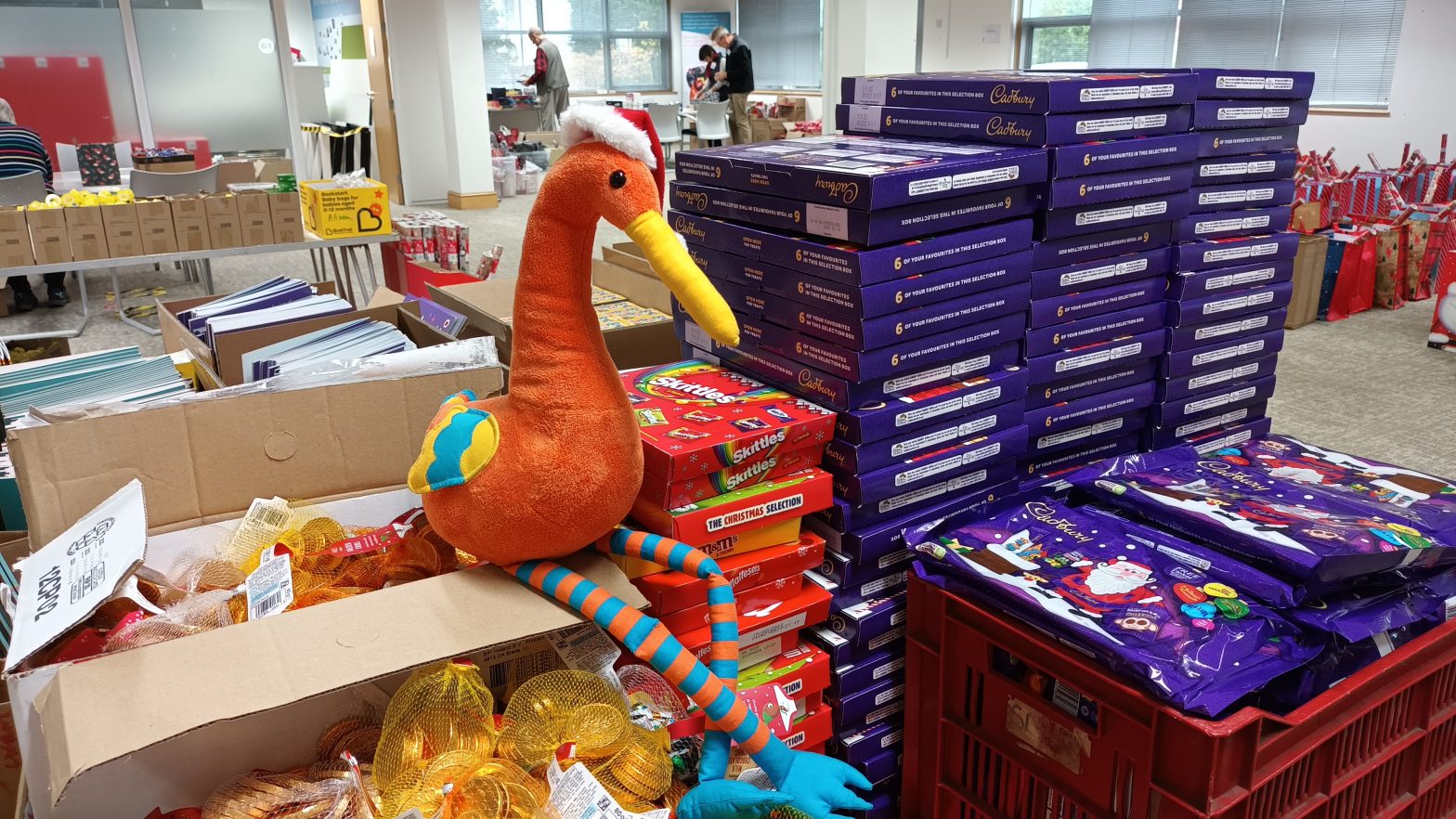 Santa Stork 2022 - spreading kindness across Surrey - Stripey Stork